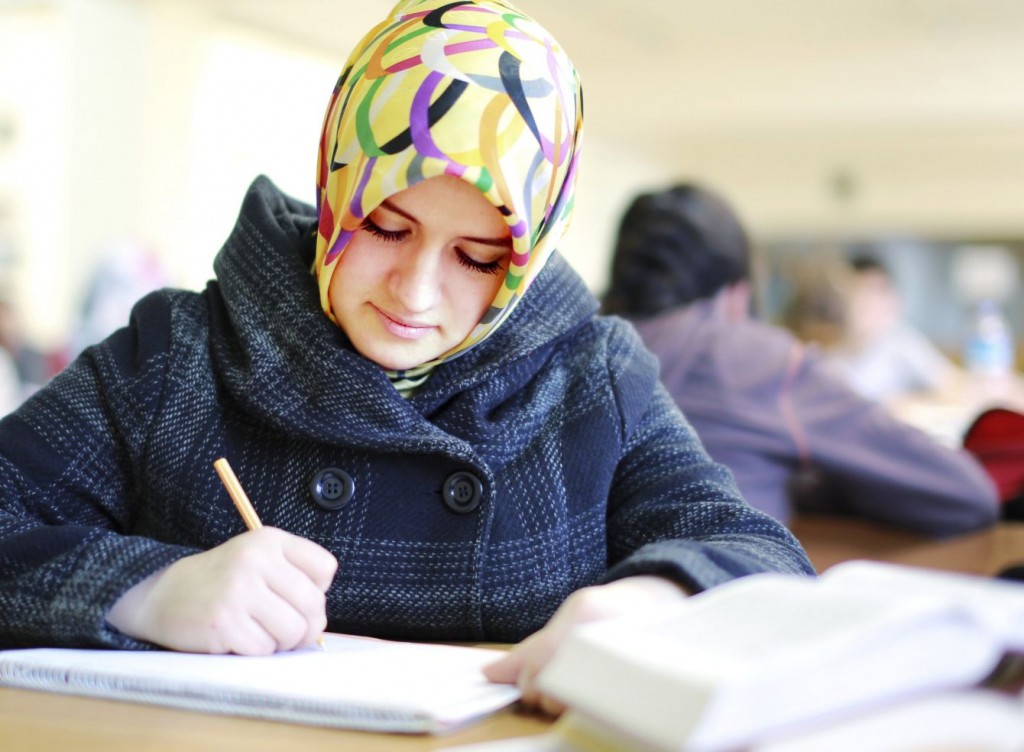 Hafsa bint Sereen: A Remarkable Scholar in Islamic History | About Islam