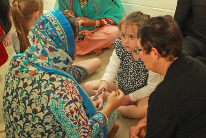 Queensland Mosque Welcomes Neighbors | About Islam