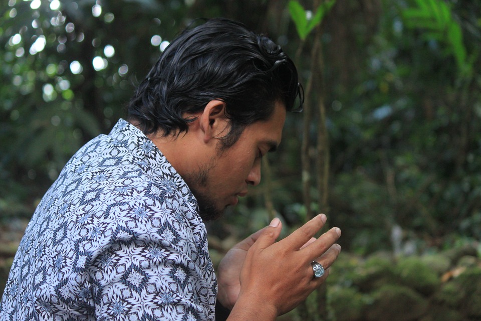 All About Waswasa and How to Overcome It | About Islam