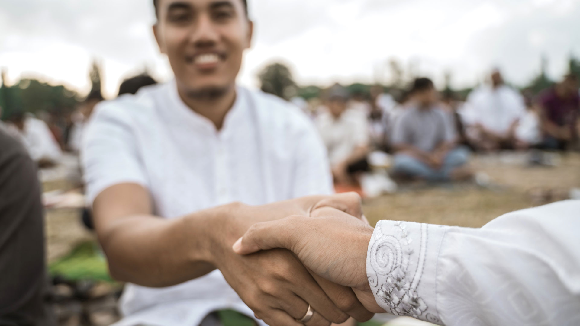 Is Shaking Hands after Prayer Sunnah? | About Islam