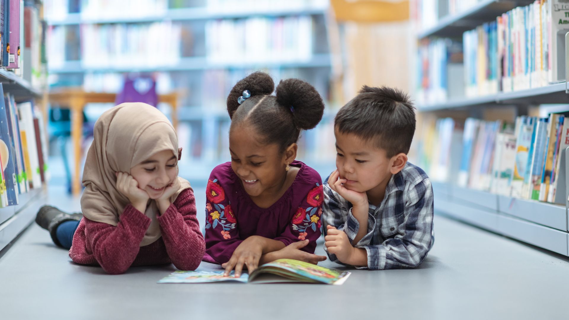 How to Make My Kids Enjoy Reading? | About Islam