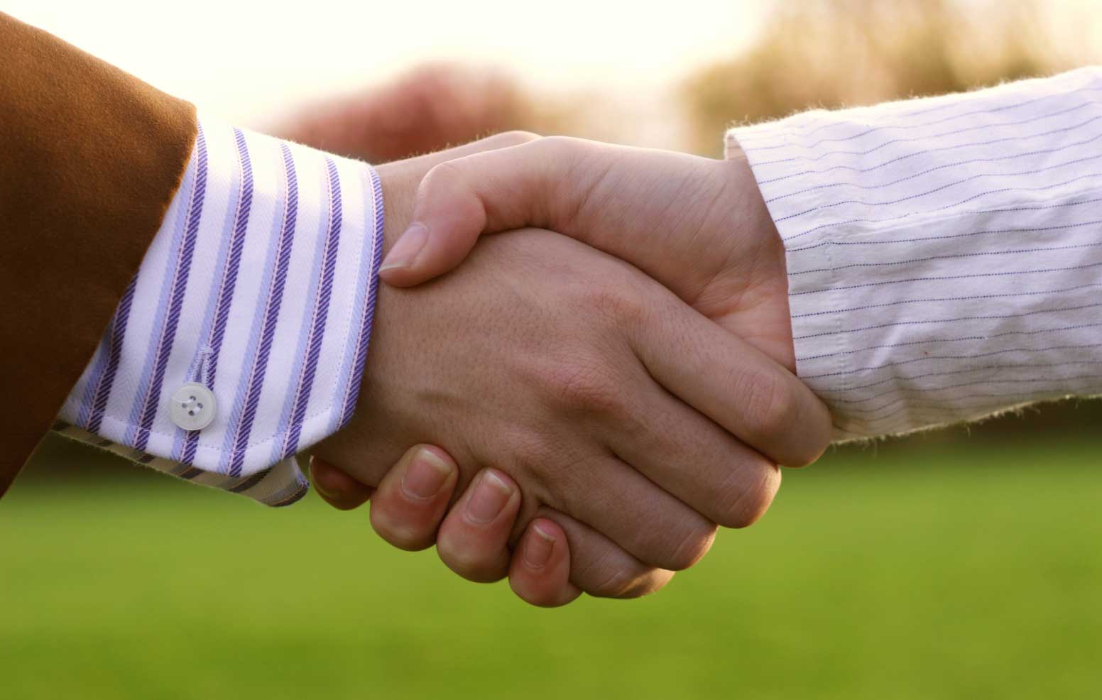 Kissing the Hand of a Righteous Man and Bowing to Him: Permissible?