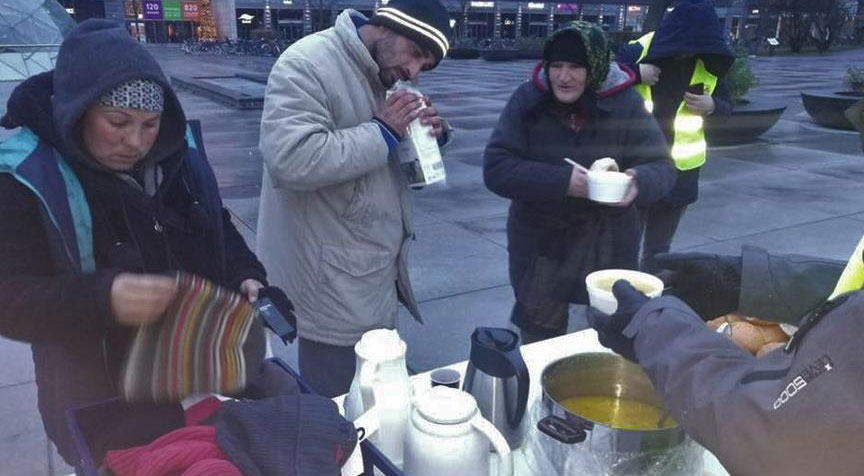 Malmö Mosque Provides Food, Clothing to Homeless | About Islam