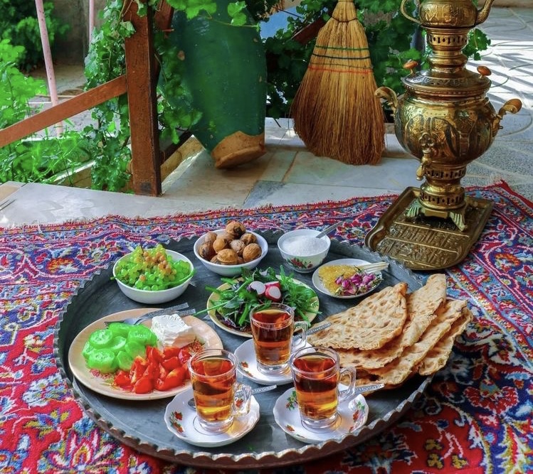 What Should You Eat For Suhoor? | About Islam