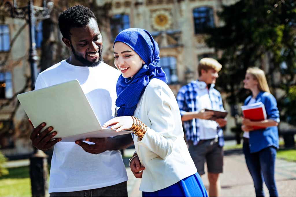 15+ Common Questions on Interactions with Opposite Gender