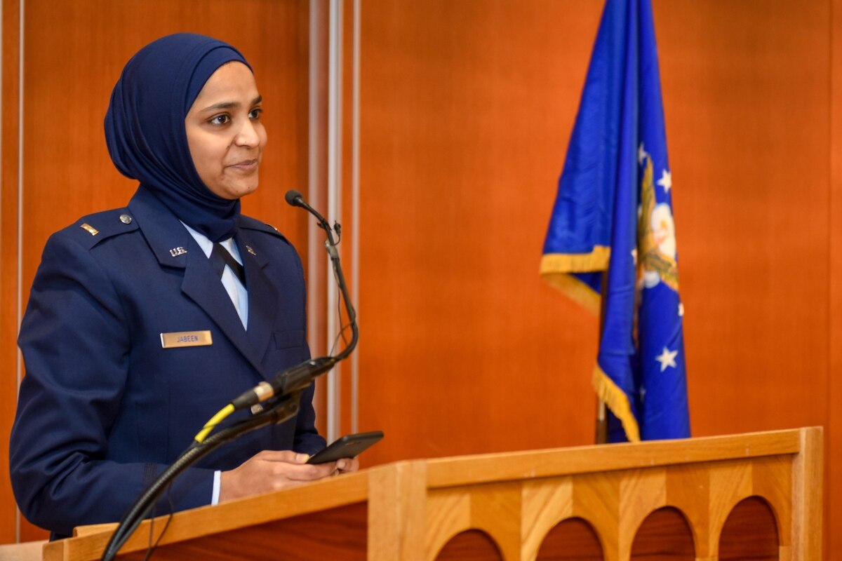 Air Force Gets First Female Muslim Chaplain | About Islam