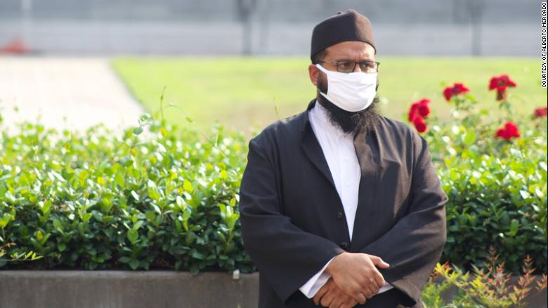 California Appoints First Muslim Chaplain to State Legislature | About ...