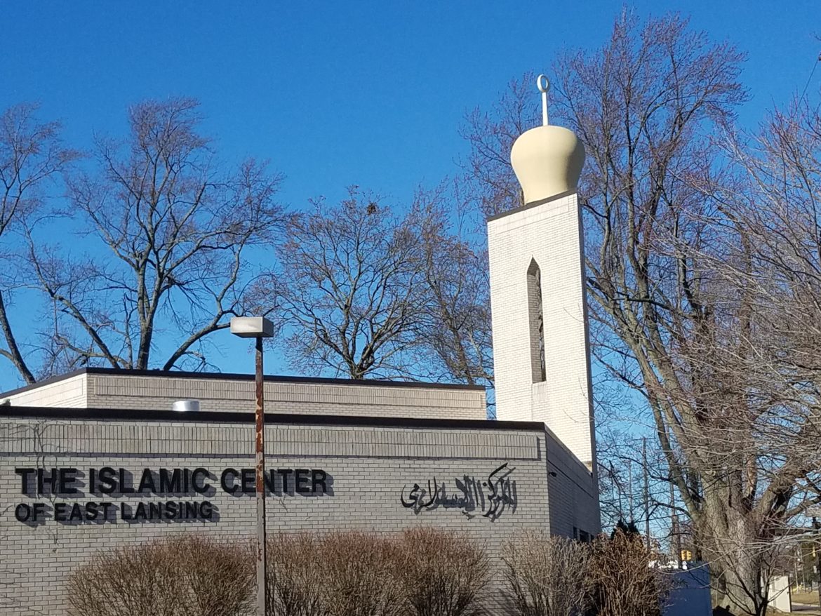 Michigan Mosque Helps Feed Needy with 1200 Food Boxes | About Islam