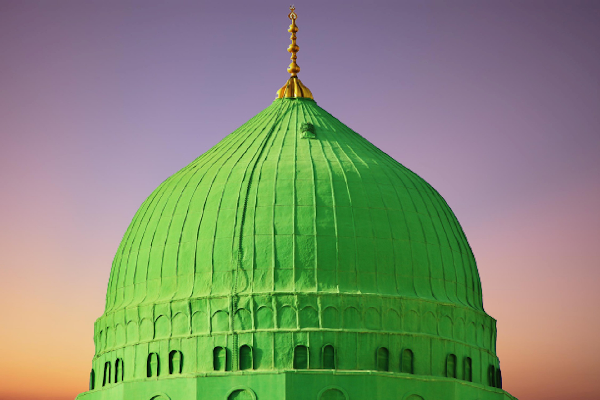Etiquette when Visiting the Prophet's (PBUH) Grave | About Islam