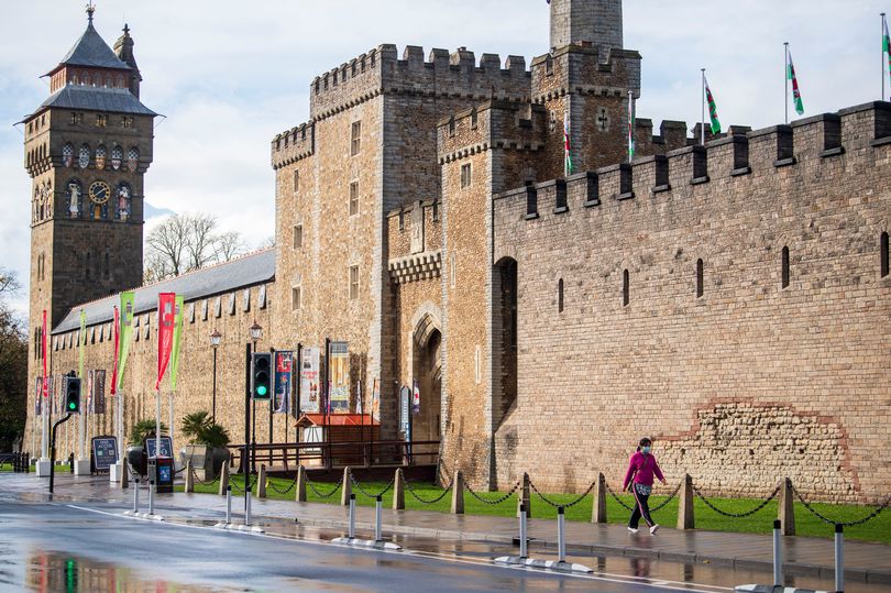 Cardiff Muslims Plan Mass `Eid Prayer | About Islam