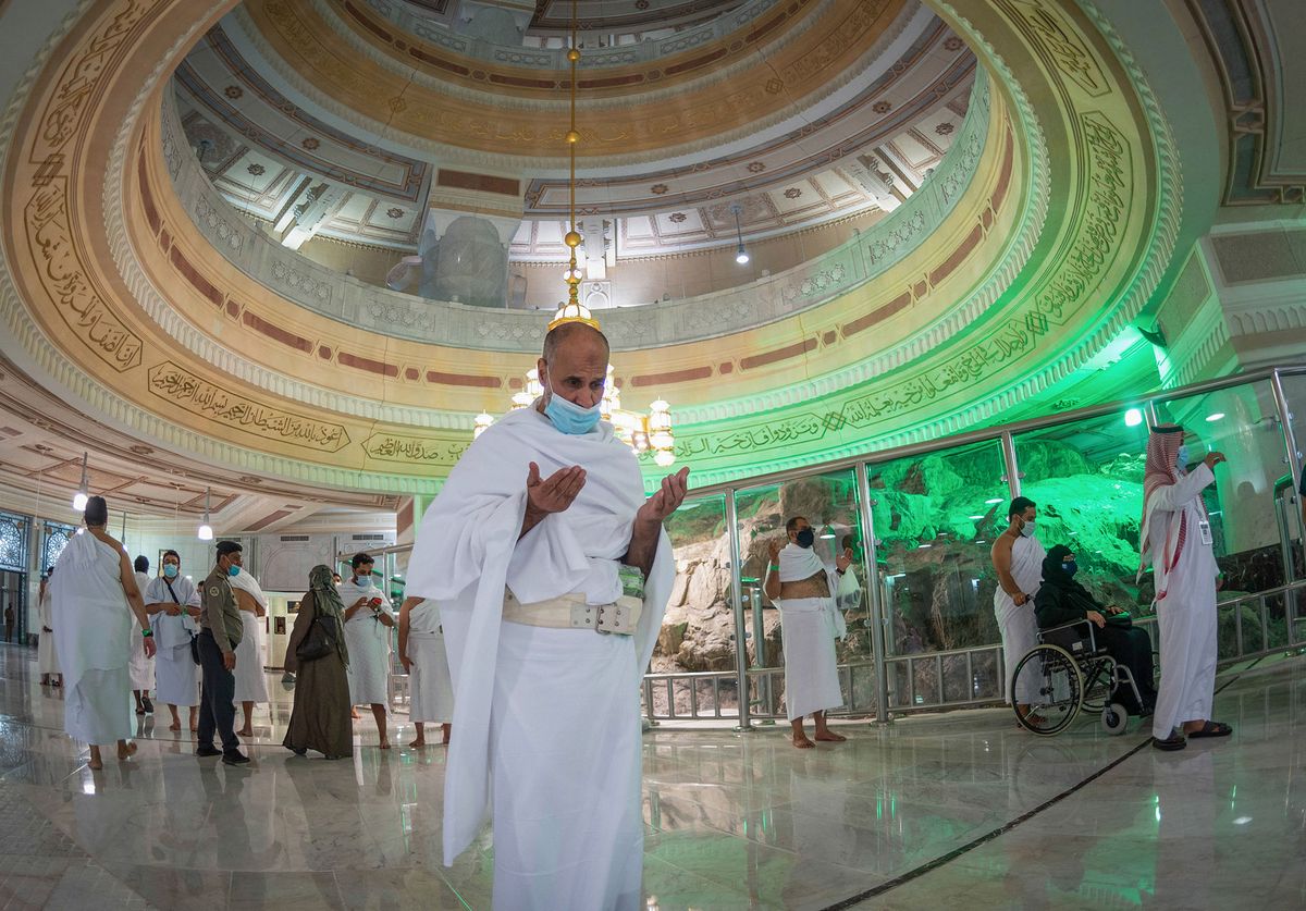 Saudi Bars Overseas Pilgrims Due to COVID | About Islam