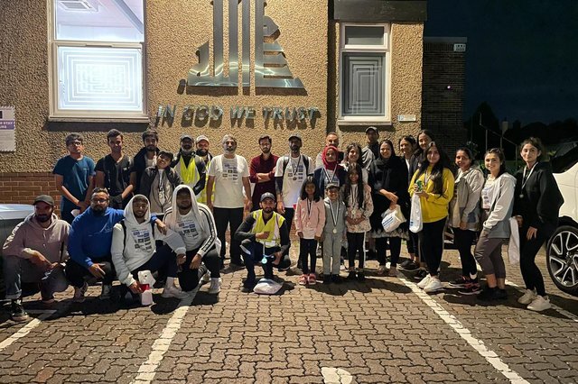 Fife Muslims Walk to Edinburgh, Raise £25K for New Mosque | About Islam