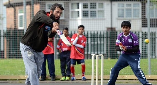Muslim Cricketer Retires, Hopes to Inspire Young Generations | About Islam