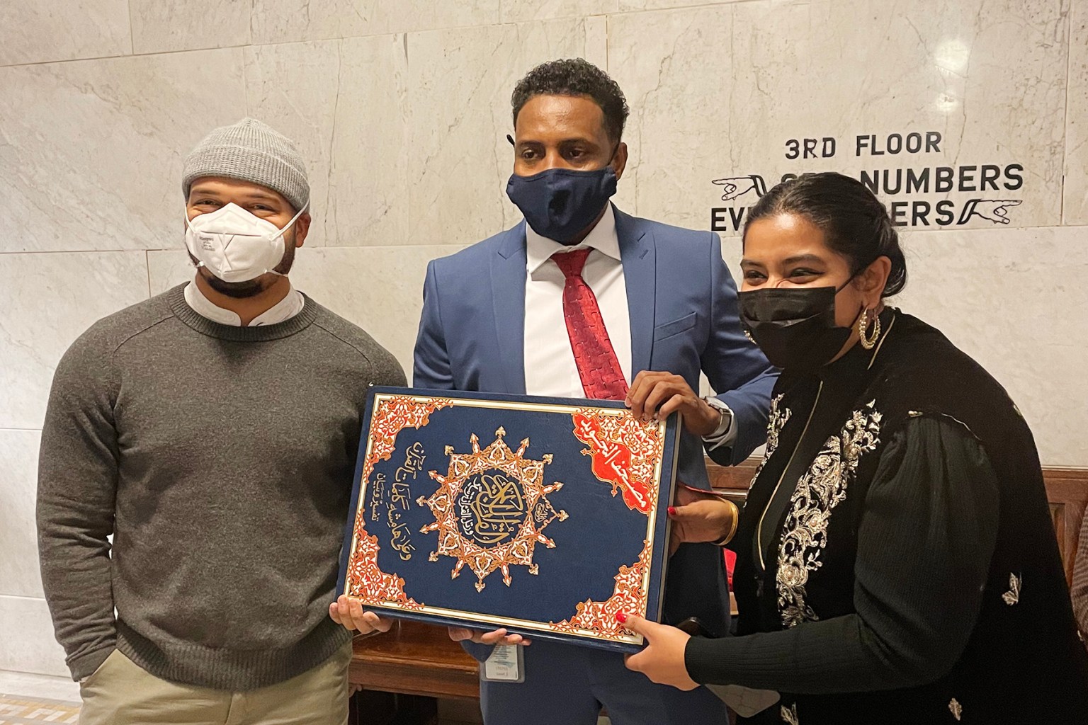 Noble Qur'an Used in Minnesota Historic Swearing-in Ceremony | About Islam