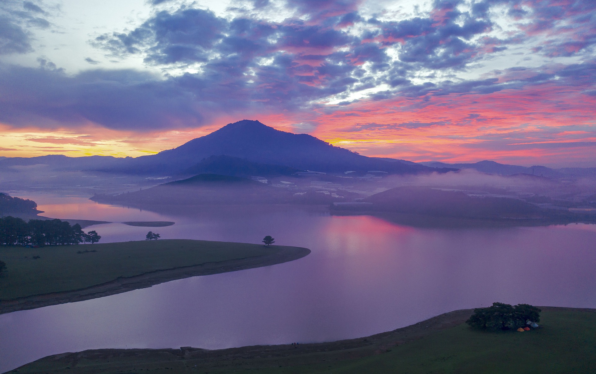 Que Signifie Le Nom d’Allah As-Samad ? | About Islam