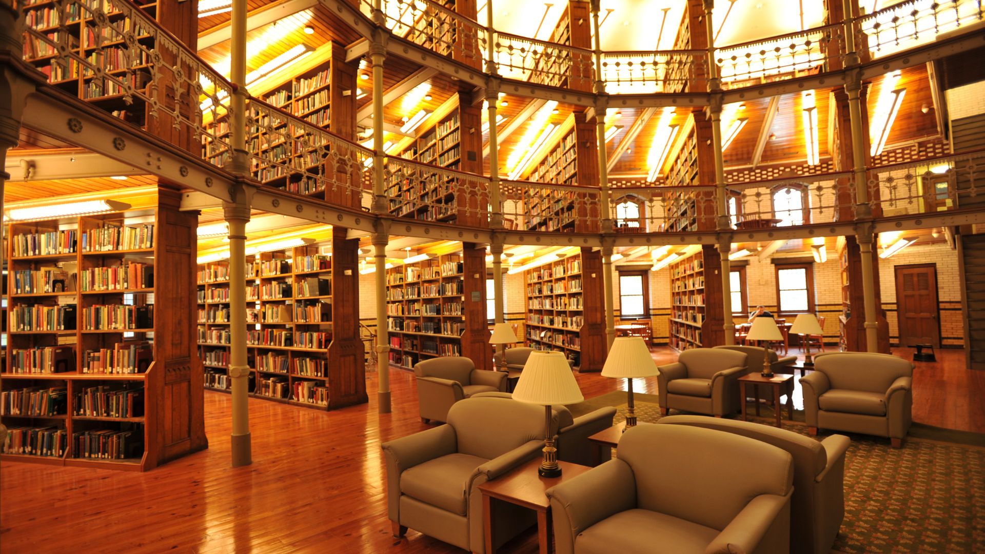 Ijtihad 101: Why, When & How We Re-Interpret Islamic Law | About Islam