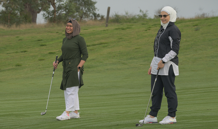 Aussie Initiative Opens Doors for Muslim Women to Play Golf | About Islam