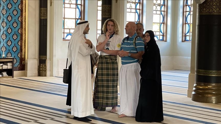 Doha Mosques Become Big Attraction for Non-Muslim Fans | About Islam