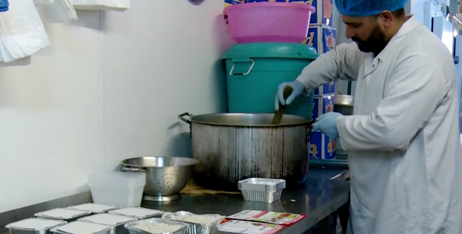 Mosque Kitchen, Community Fridge Serve Halifax Vulnerable This Winter ...