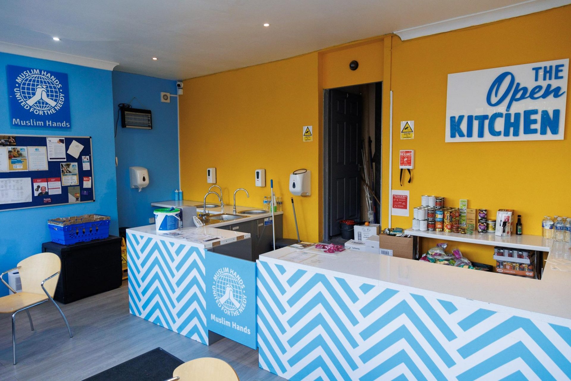 Muslim Hands' Open Kitchen Provides Hot Meals for the Needy | About Islam