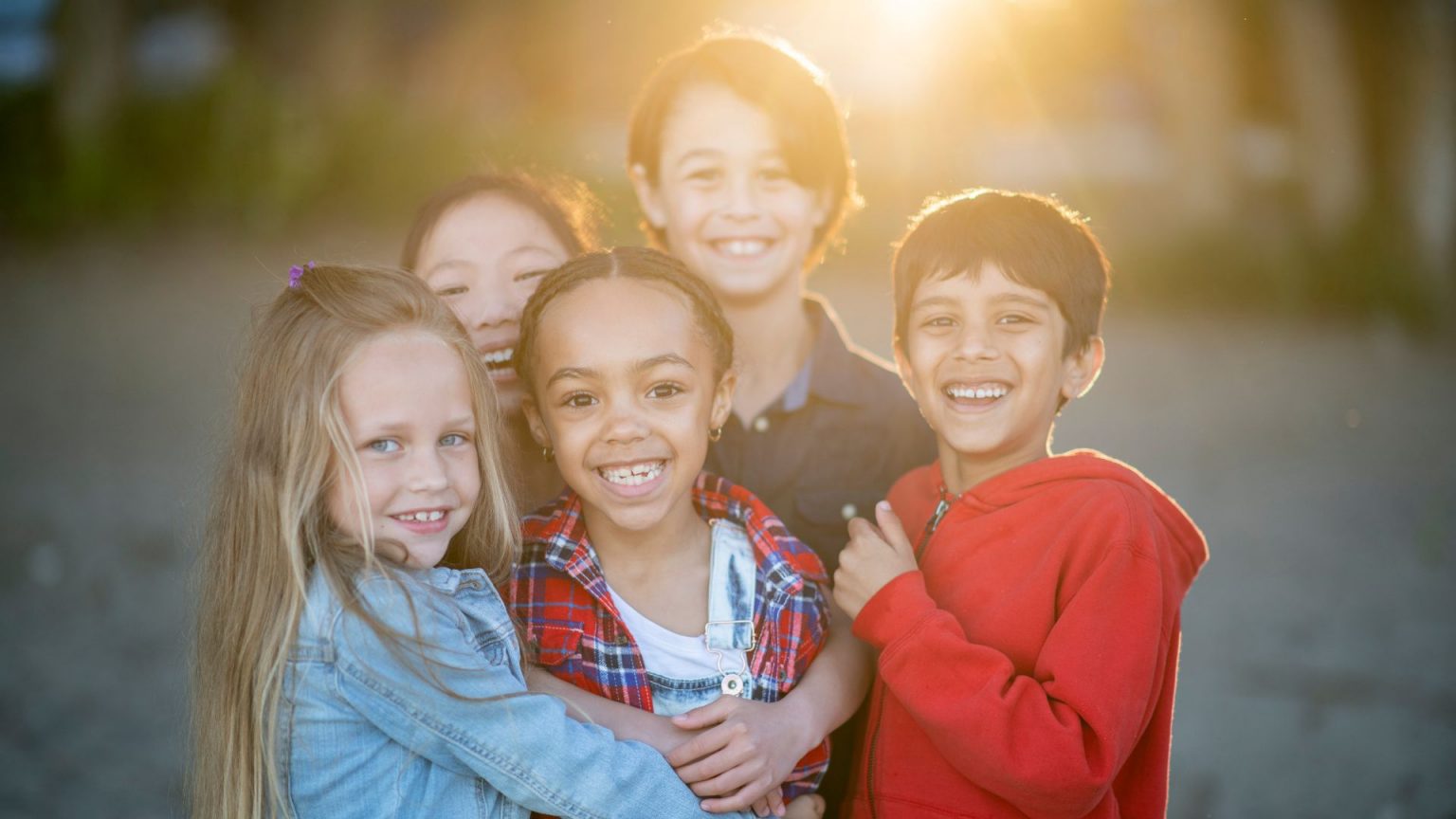 5 Simple Ways to Teach Your Kids Kindness | About Islam