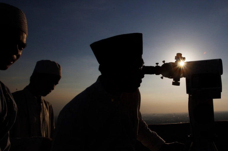 When Is Your Eid? Check Moon-Sighting Forecasts | About Islam