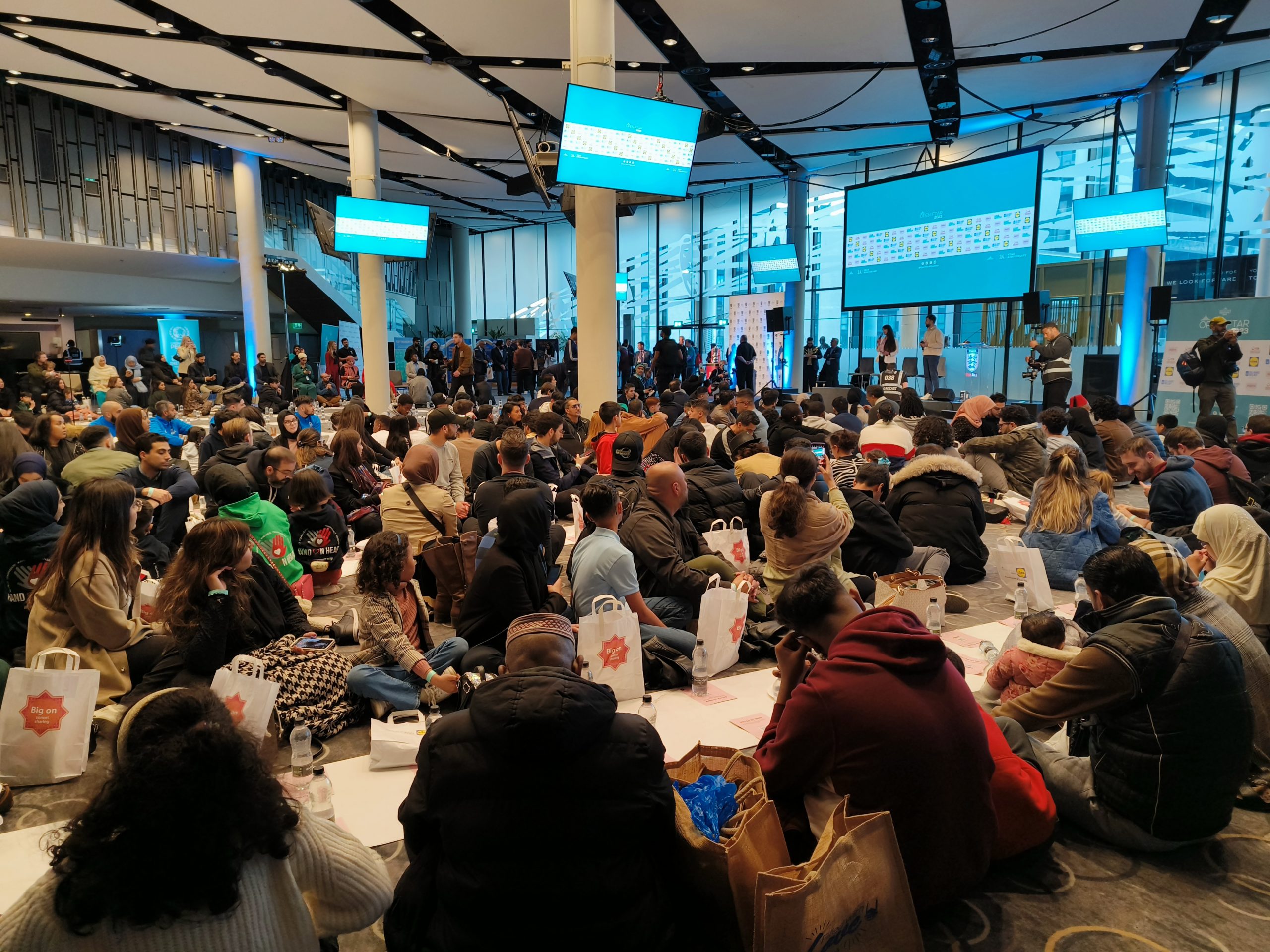 Hundreds Gather for Open Iftar at Wembley Stadium | About Islam