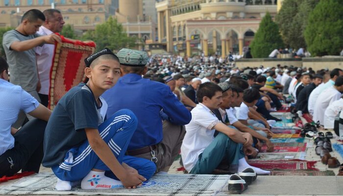 Using Spies, China Prevents Uyghurs from Ramadan Fasting | About Islam