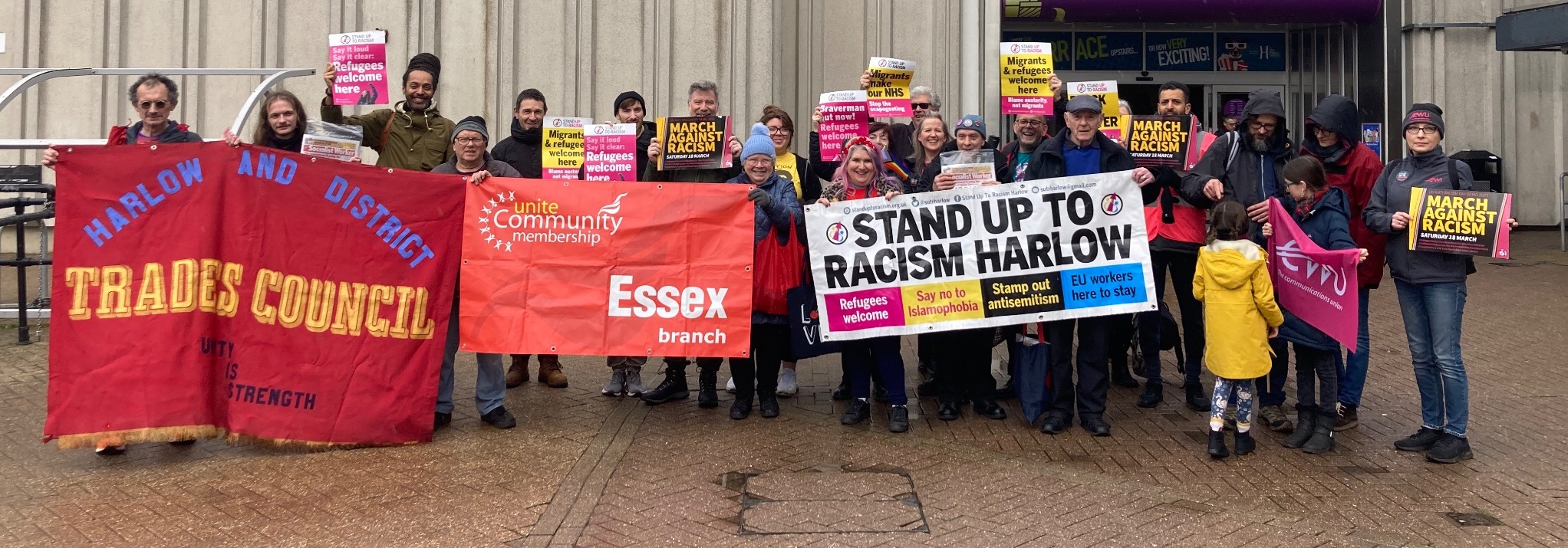 ‘Stand Up To Racism’ Supports Harlow Mosque after Hate Attack | About Islam