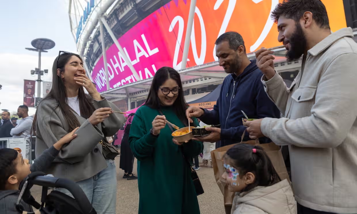 UK Embraces Halal Food with Stadium Celebration | About Islam